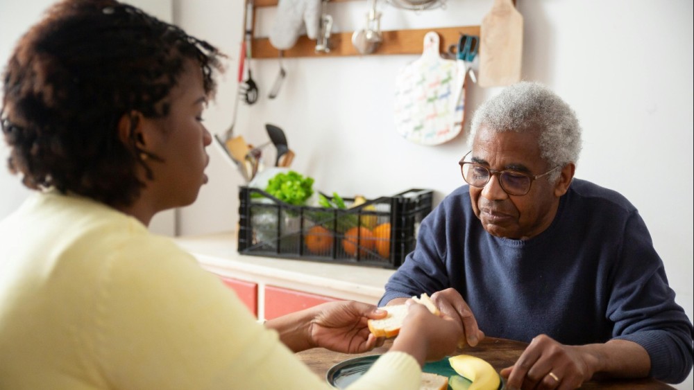 Help Serve Senior Meals | VOMO