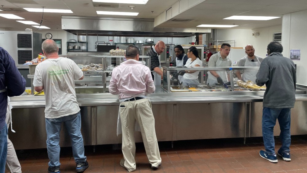 North Tryon Men's Shelter | VOMO